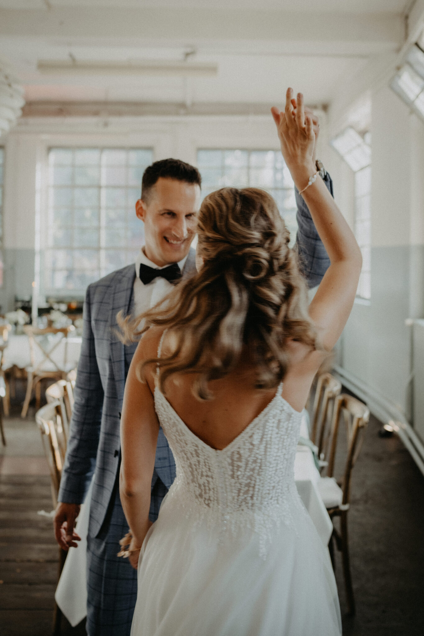 Industrie-Hochzeit am Hafen des Rheins - Liebesding
